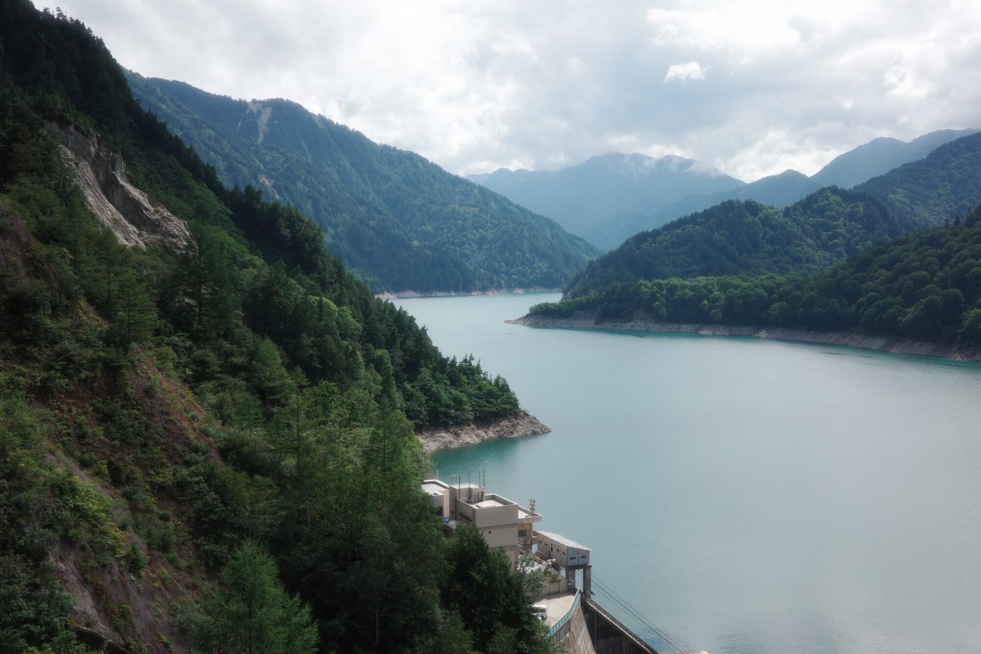 RICOH GR IIIx HDFで使っているイメージコントロールのカスタム設定まとめ | 撮って出しでもお気に入りの色味を出す | ガジェットタッチ